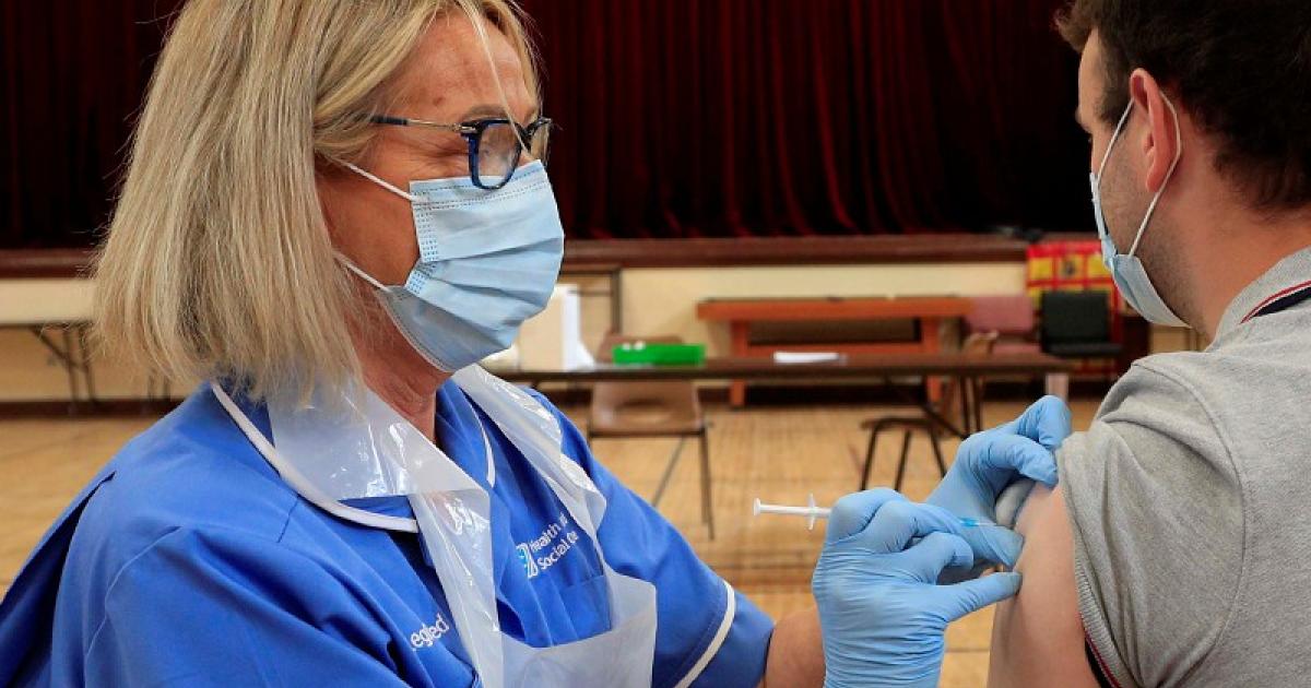 Top up your COVID-19 protection with the spring booster - Photo 1 of 1 ...